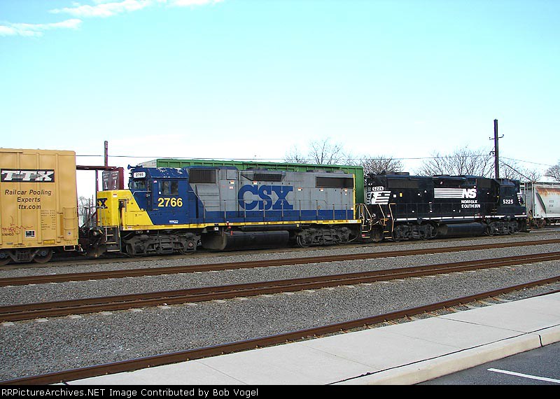CSX 2766